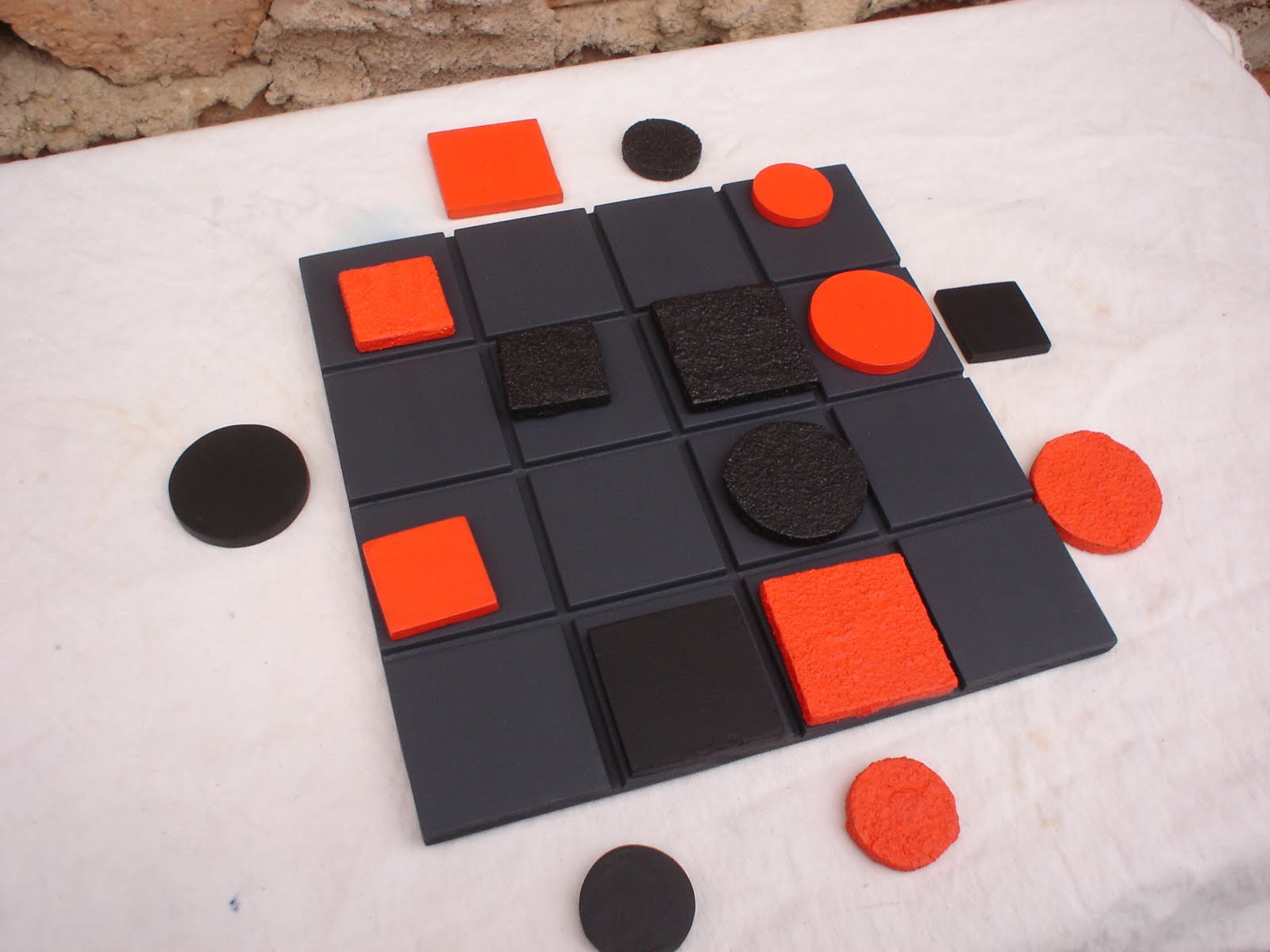 Teoria del Diseño: DISEÑO TRIDIMENSIONAL