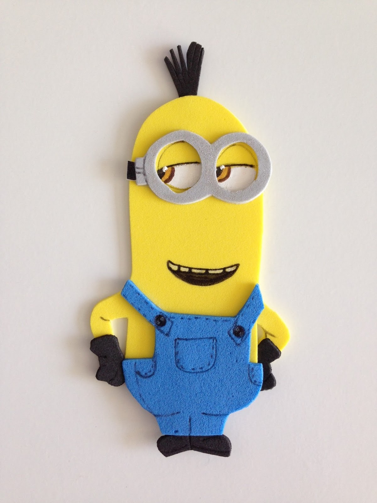 EVA Sob Medida - Artesanato e Moldes: Minions em EVA