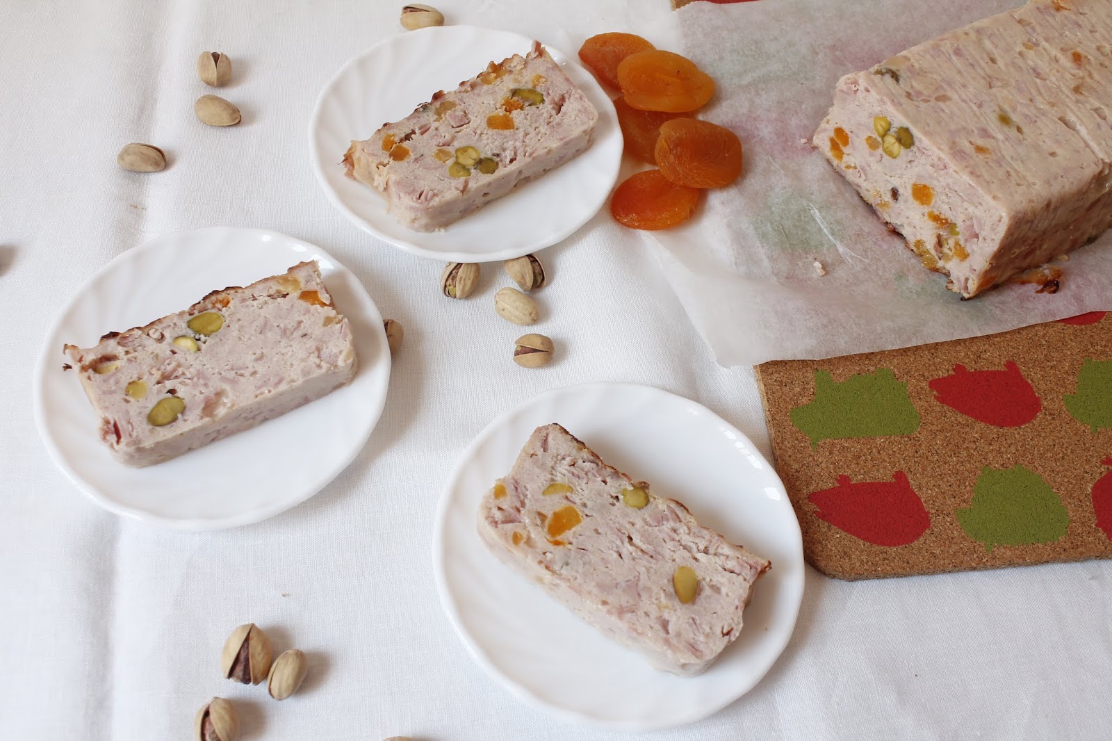 Pastel de pollo frío ~ Con sabor a huerto