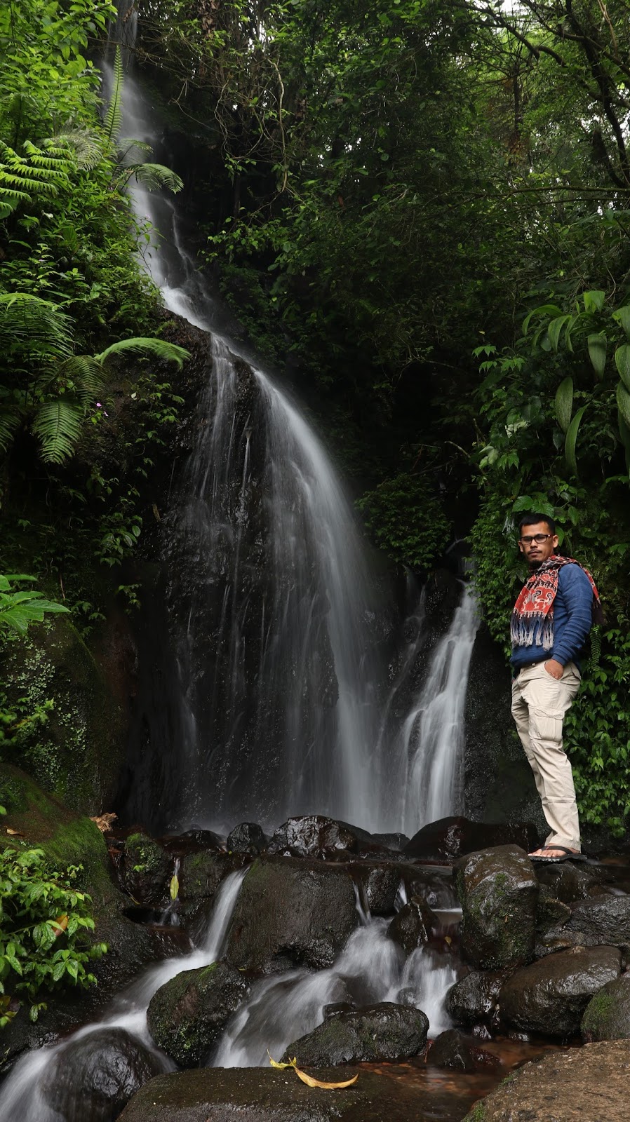 Liburan tahun baru di Kebun Raya Cibodas, Mengunjungi Curug Cibogo dan ...