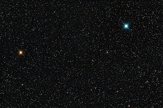 Imagens do Universo: Contraste de cores das estrelas em Perseus