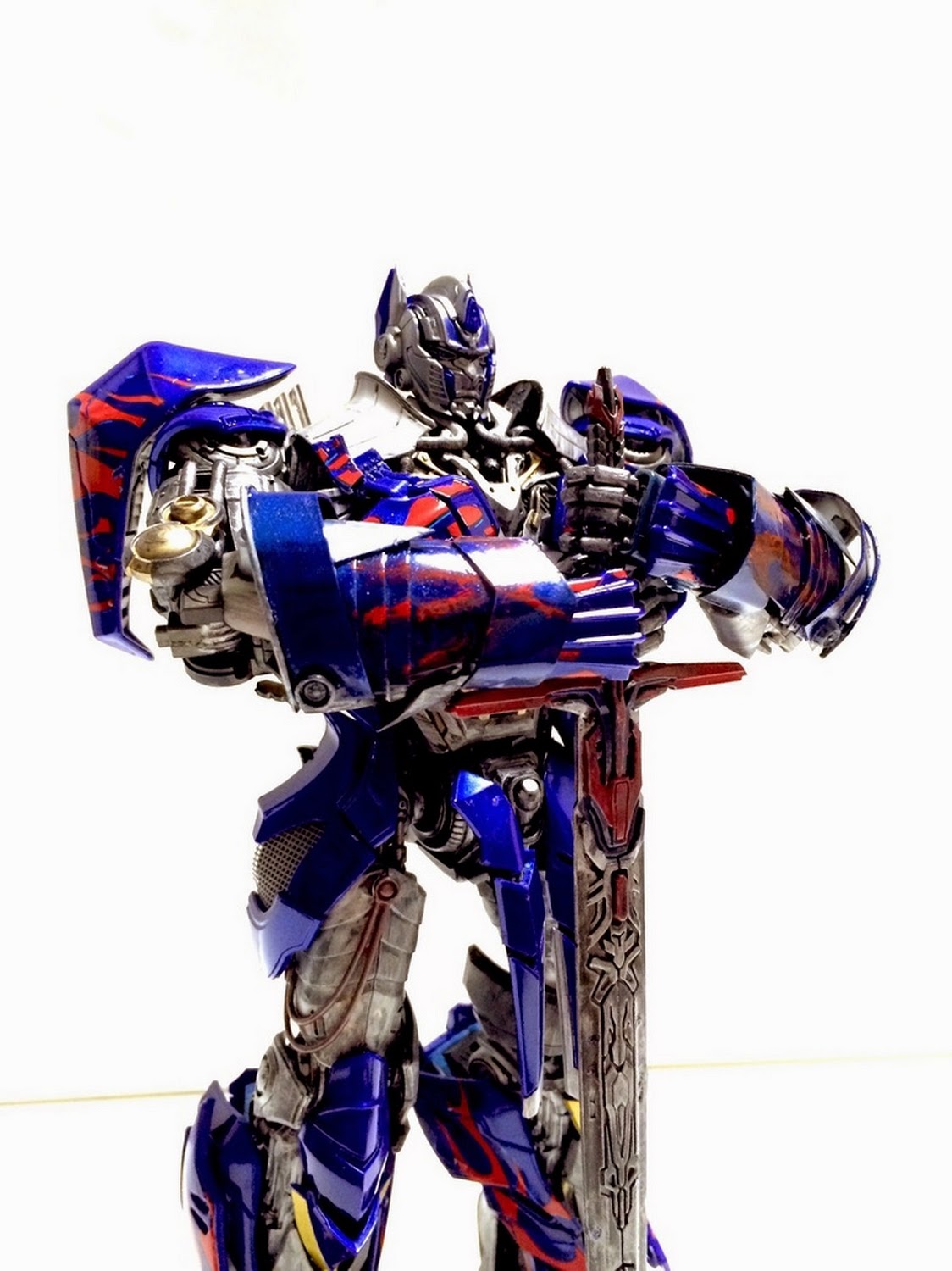 Custom Build: DMK03 Optimus Prime