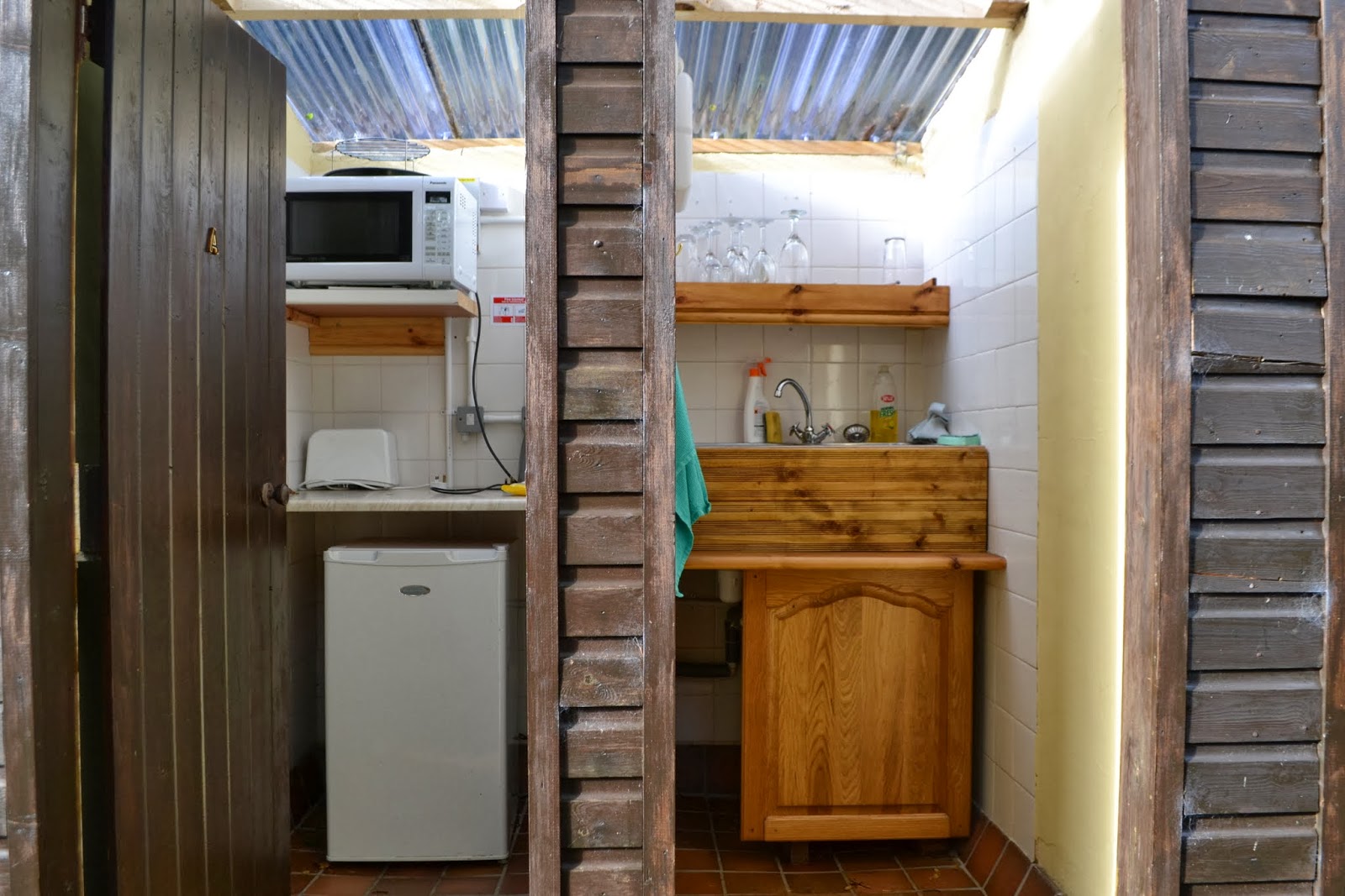 Exploring North Wales: The Pods at Llyn Gwynant.