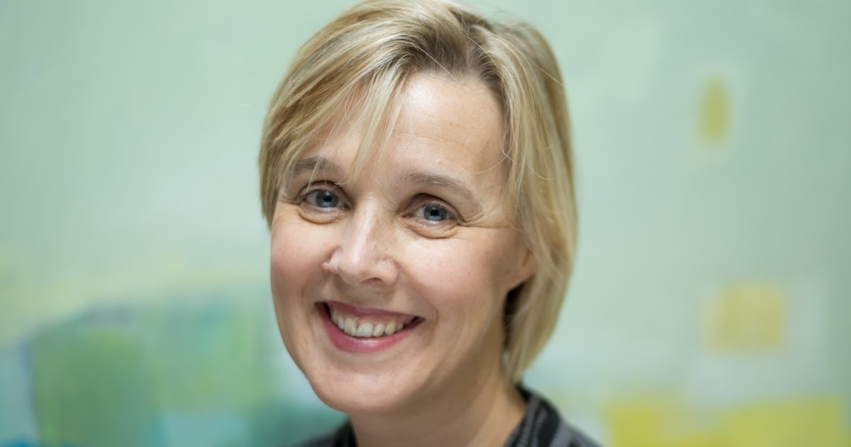 The View from Sandieland: A New Look at Money with Tracy Smith