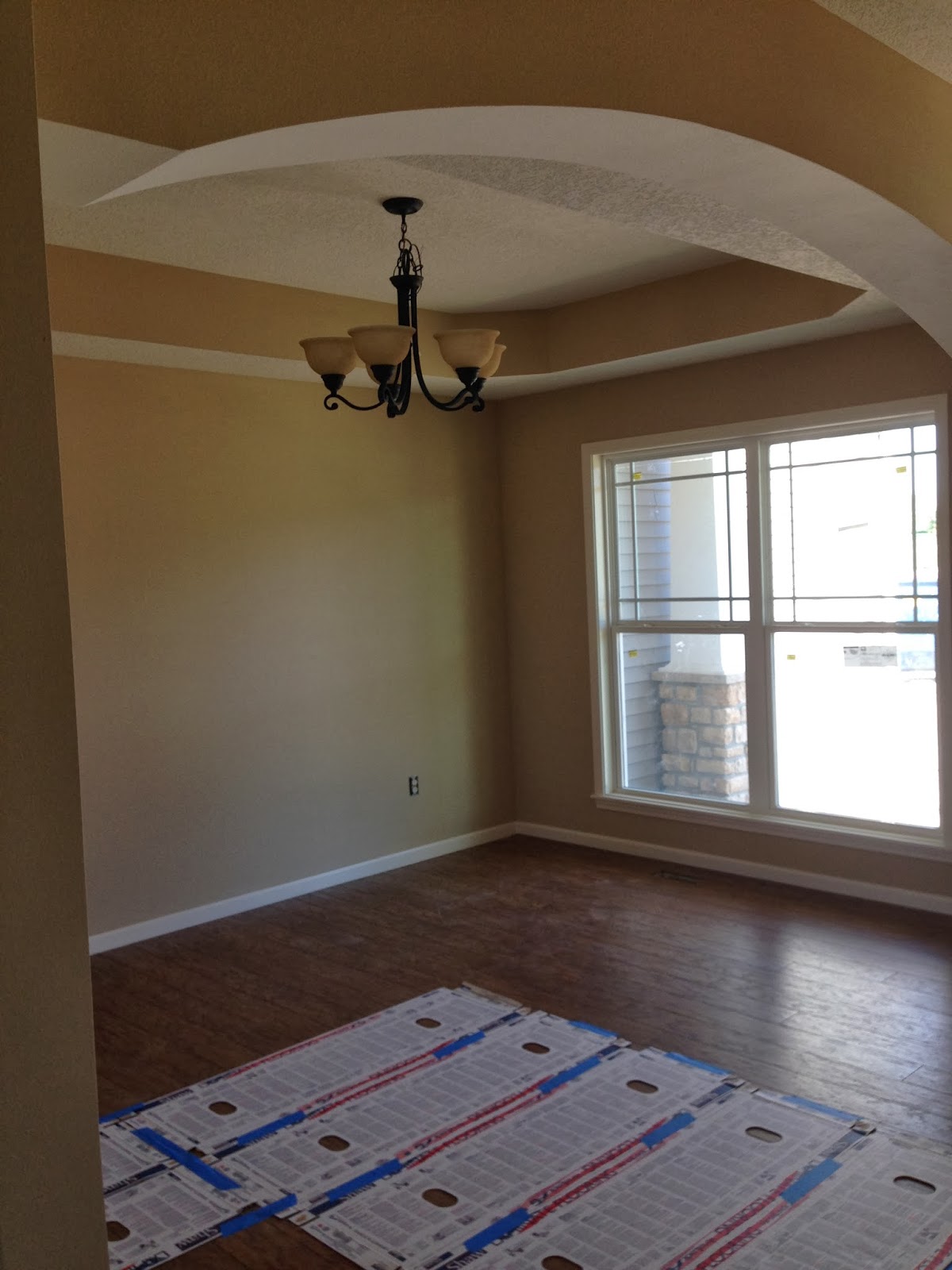 Glitter & Grits: Flooring & Fixtures