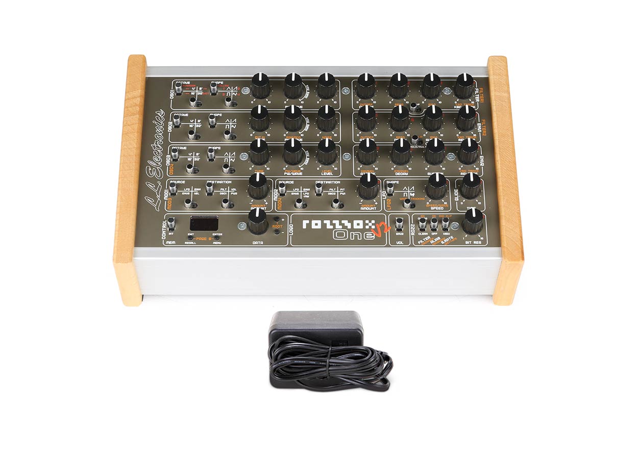 MATRIXSYNTH: LL Electronics Rozzbox One V2 Synth