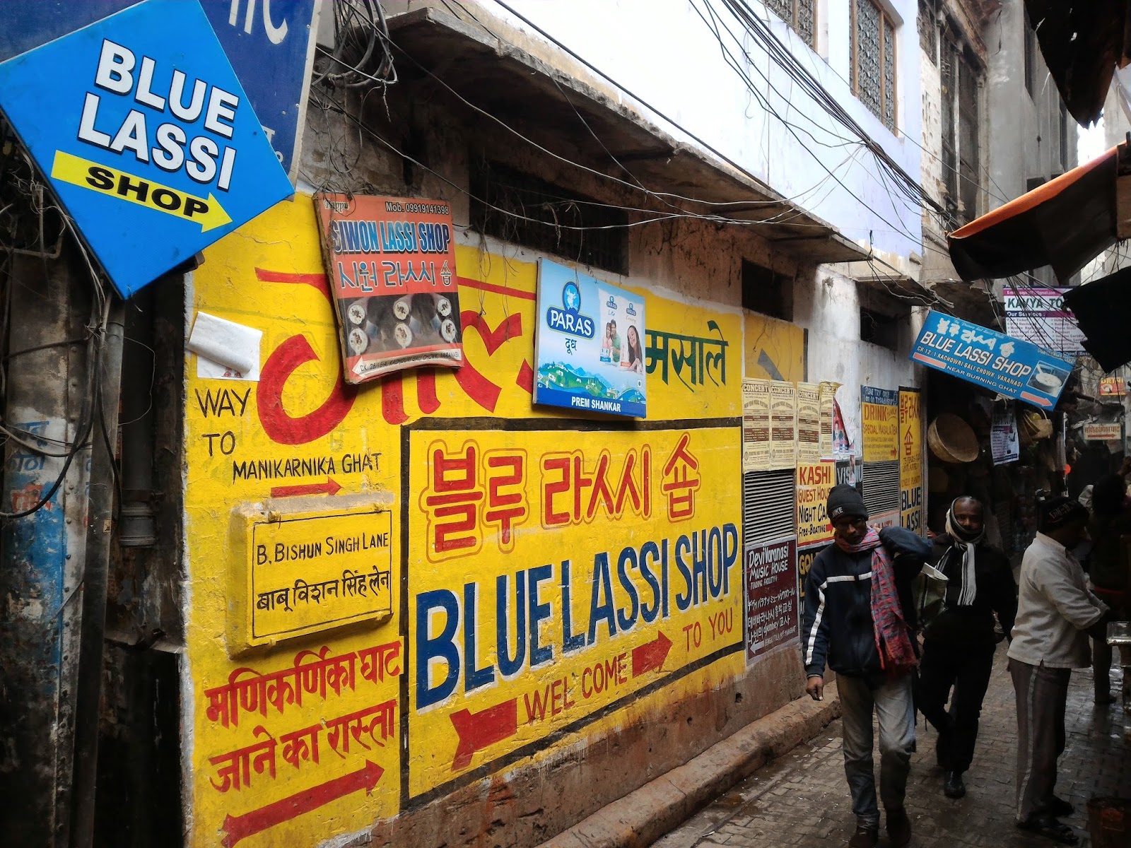 wanderlust: THE BLUE LASSI SHOP, VARANASI