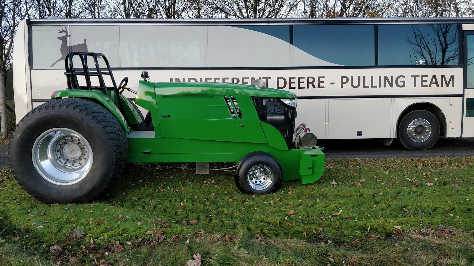 John Deere Super Stock Pulling Tractors