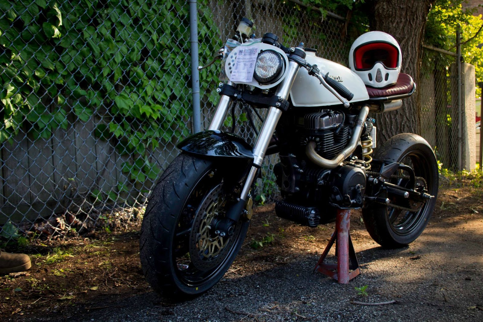 Honda CM 450 by Wrench Tech Racing - Lsr Bikes