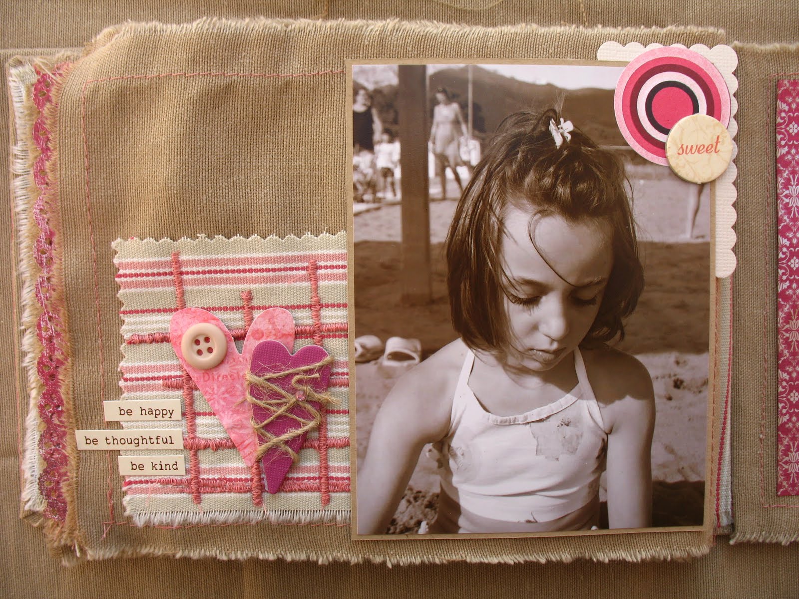A Handmade Mini Album by Elisabetta! | Frosted Designs