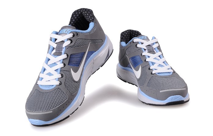 kjopesko: Kjøp sko Nike Jordan par bevegelsen er fortsatt i gnister