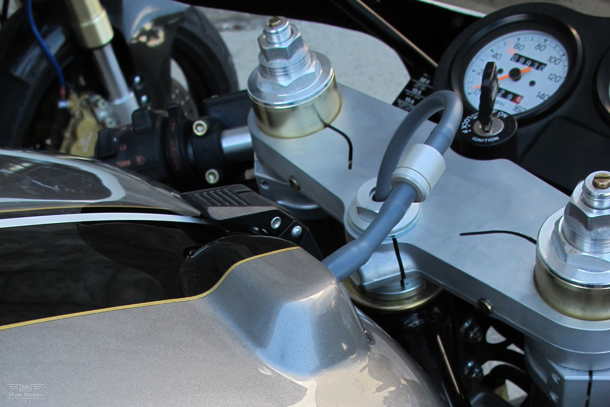 Il Ducatista - Desmo Magazine: 1993 Ducati 900ss High & Low Pipe