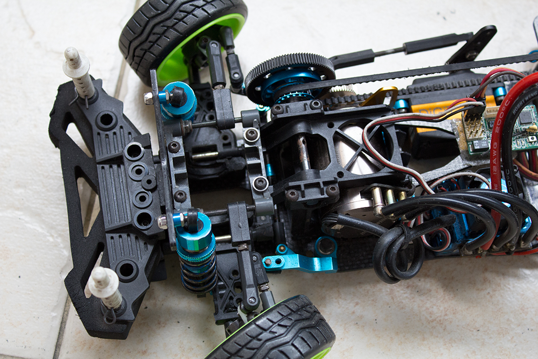 RC Drift RWD: Eagle R31 CF Conversion Custom RWD