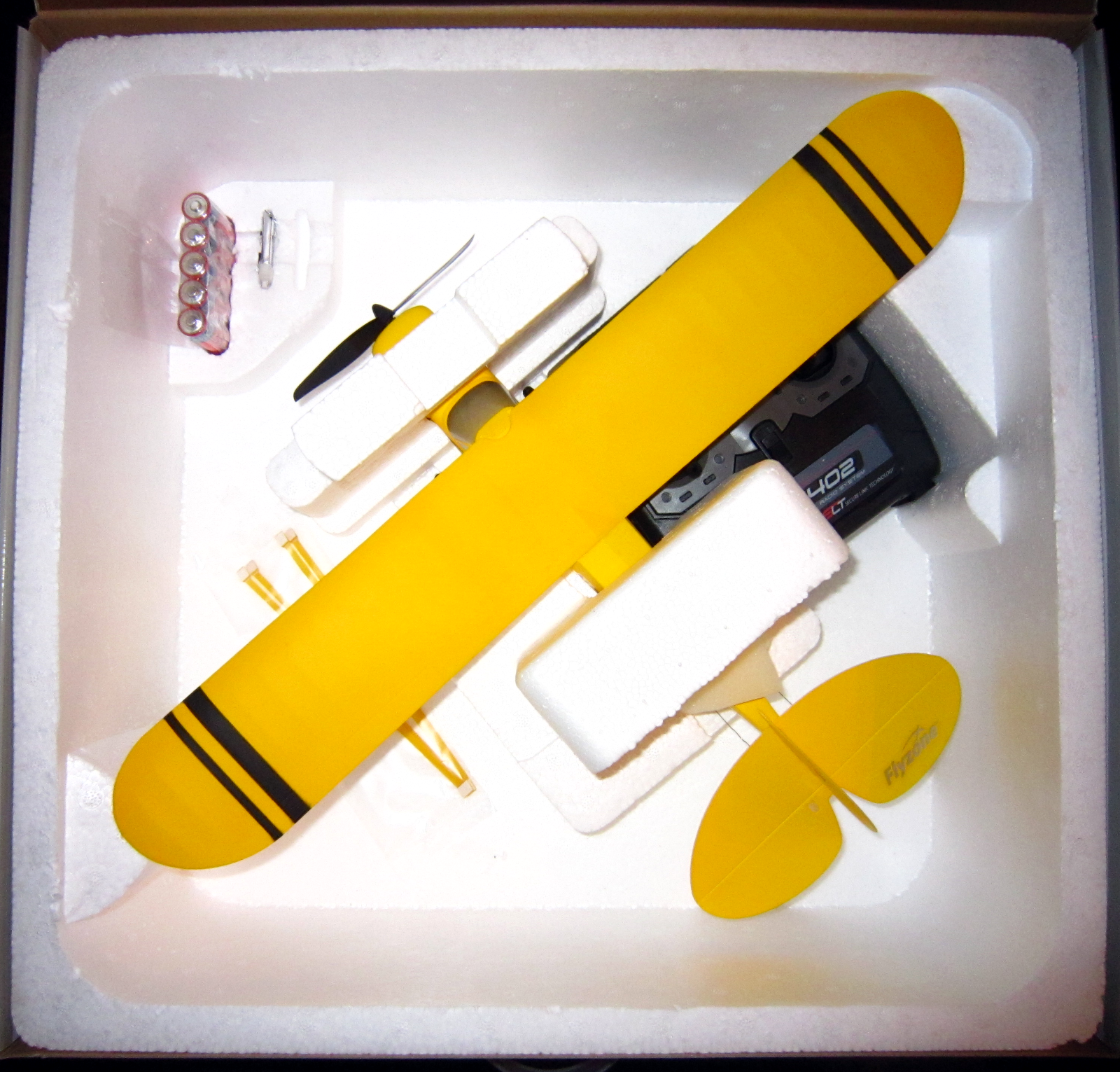 z8rc: Flyzone Micro Super Cub RTF (14") Flight Review