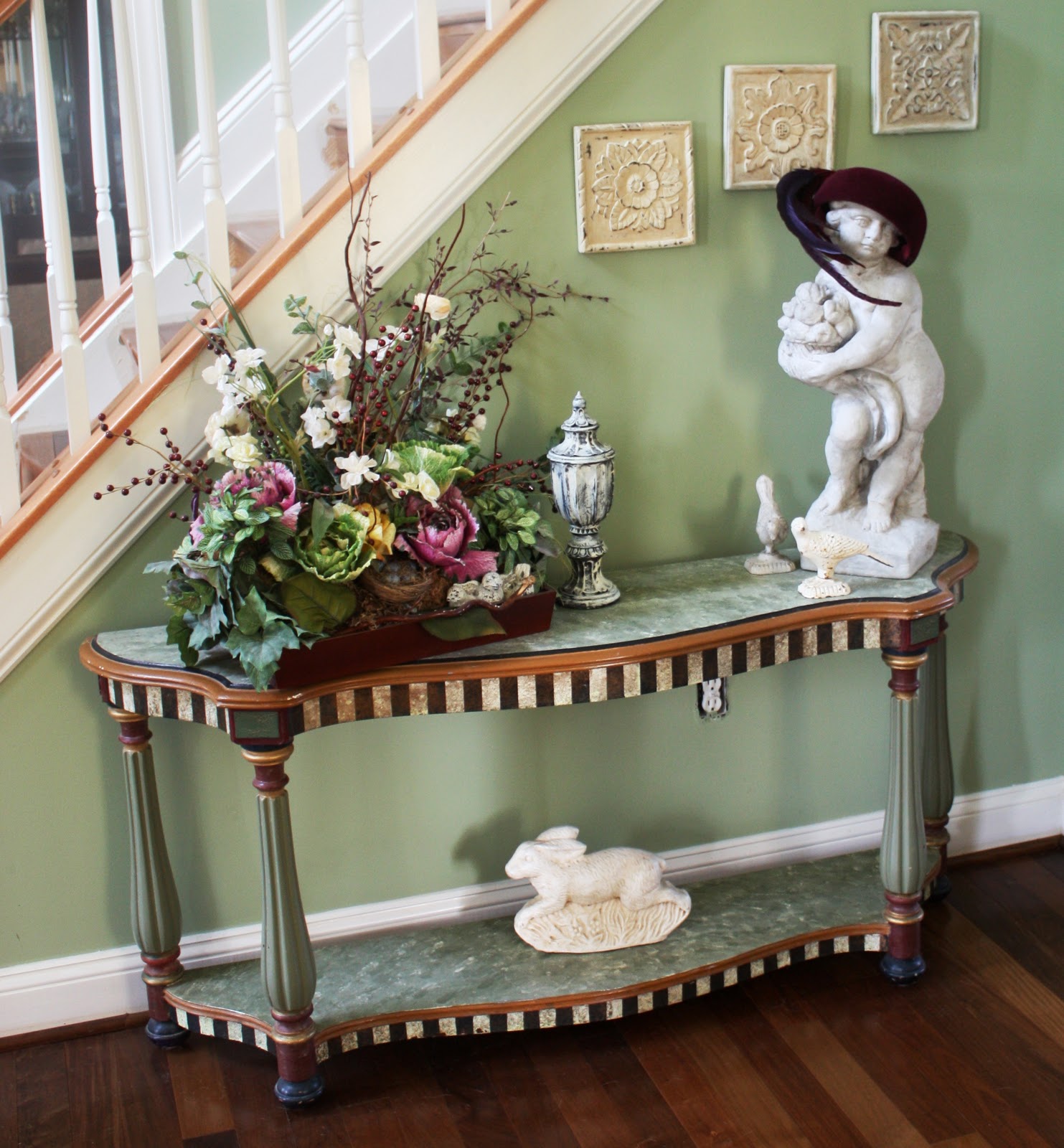 Charming Isabella: Boring Hallway Table Gets Personality With Paint