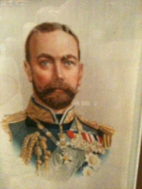 Stalking the Belle Époque: Object of the Day: King George V Tobacco Silk