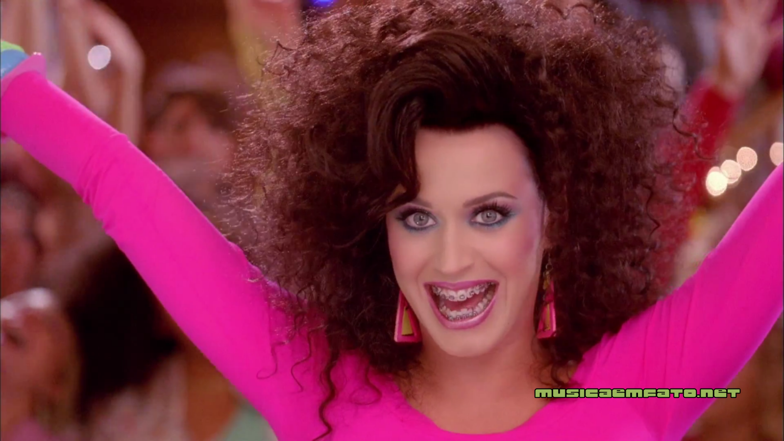 Perfect Glam : Katy Perry-Last Friday Night