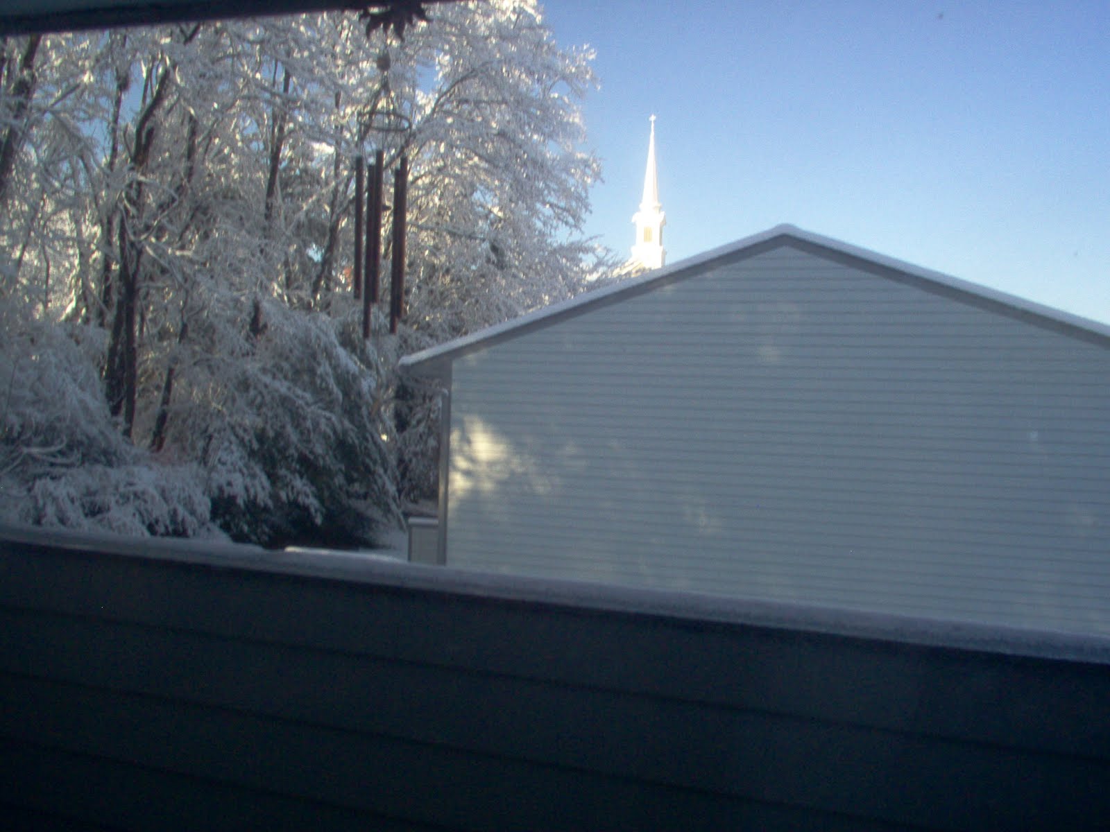 (Parenthetically Speaking...): Strange White Stuff