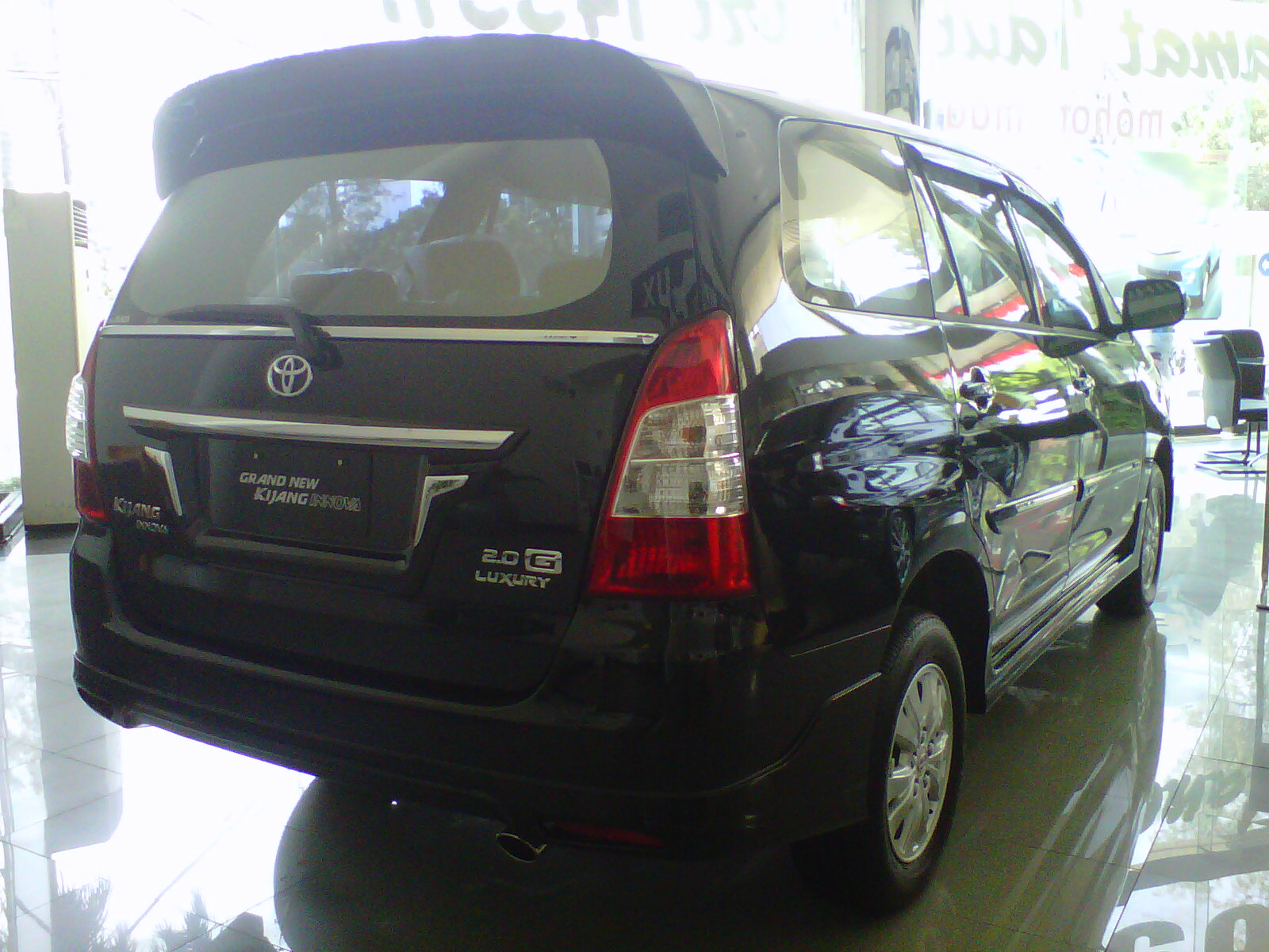 PLAZA TOYOTA KYAI TAPA: GRAND NEW KIJANG INNOVA