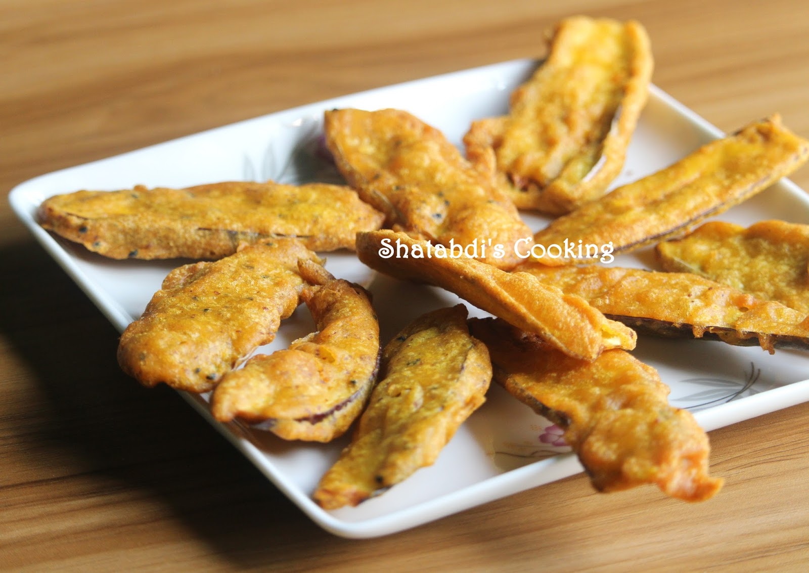 দুই স্বাদে মচমচে বেগুনি বানানোর পারফেক্ট রেসিপি । Bangladeshi Beguni ...