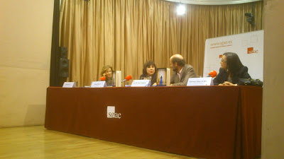 Juntando más letras: Isabel Pisano le da la vuelta a la Historia para ...