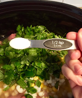 Katze in the Küche: Slow-Cooker Pork and Hominy Stew