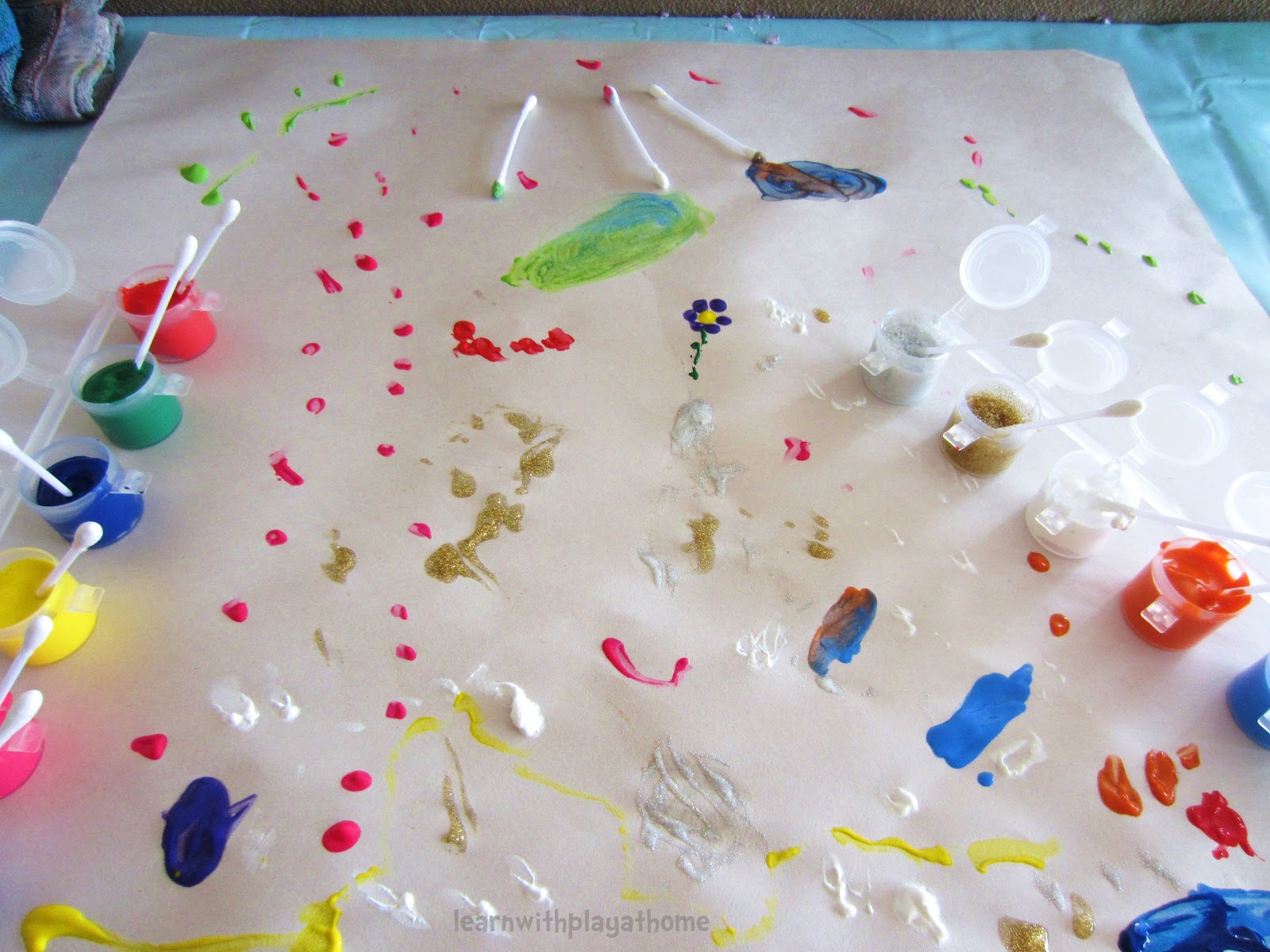 Learn with Play at Home: Q-Tip (cottonbud) Painting. Learning Numbers