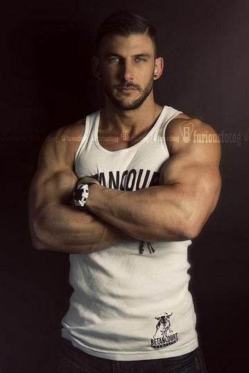 Handsome Man On Earth: Matt Mendrun