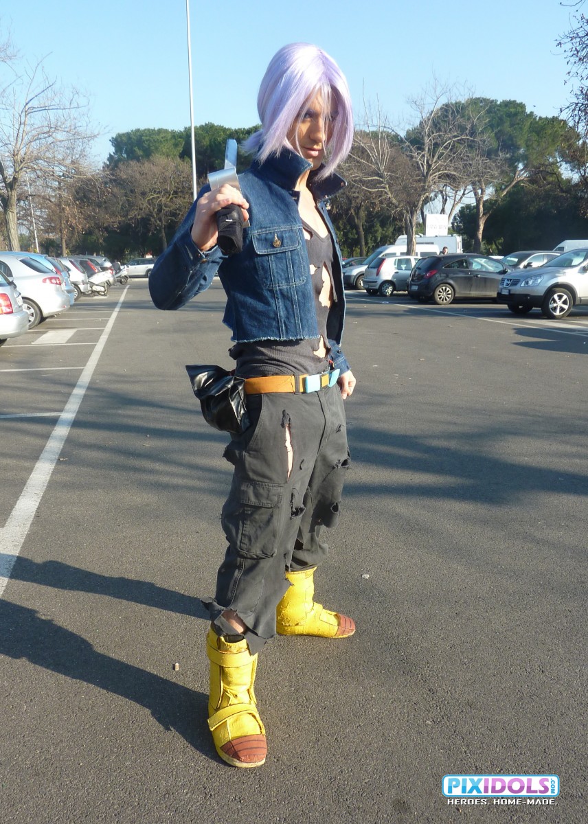 Cosplay (Mirai Trunks)