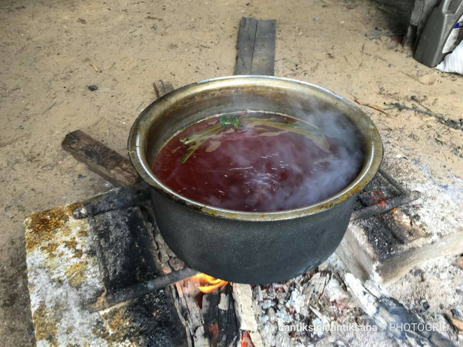 Kuih Nekbat Tradisional Wan Zainab, Bachok Kelantan | Cantik Sini ...