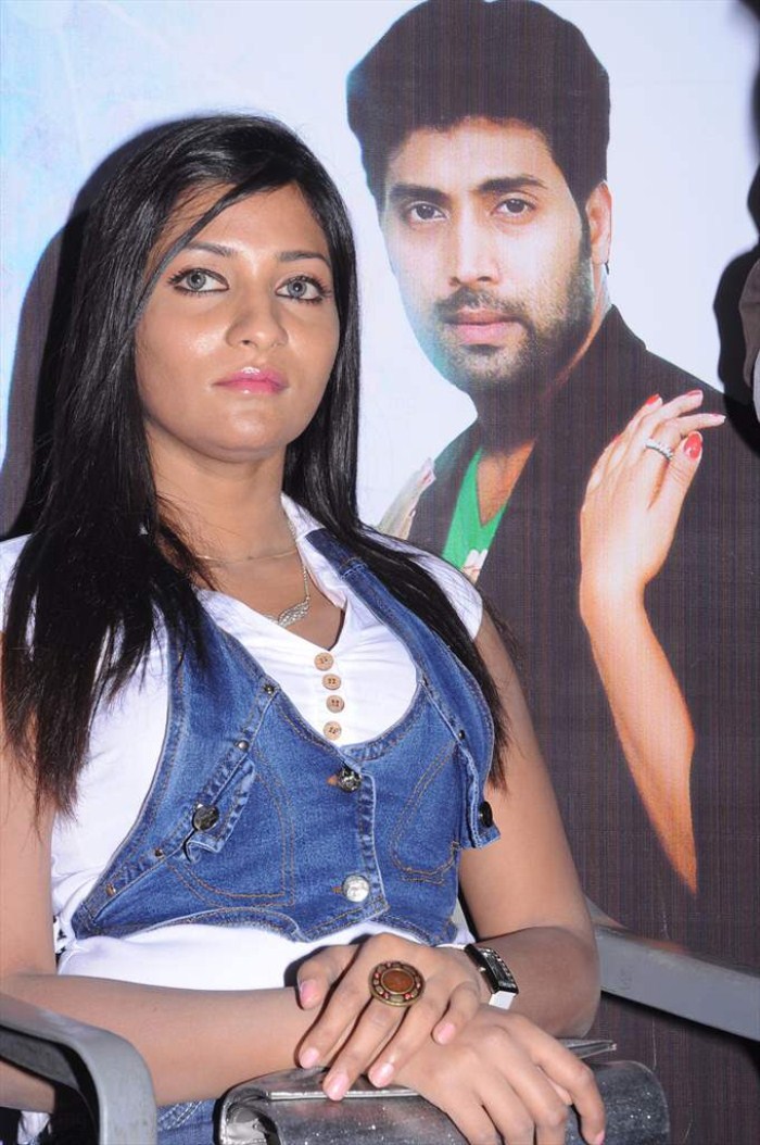 Anitha Reddy Actress Photos Stills - Hot PHOTOSHOOT Bollywood ...