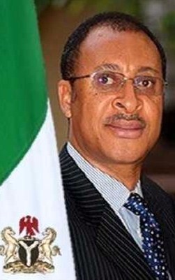 EFCC ,Pat Utomi Exchanges Words Over Campaign Funding