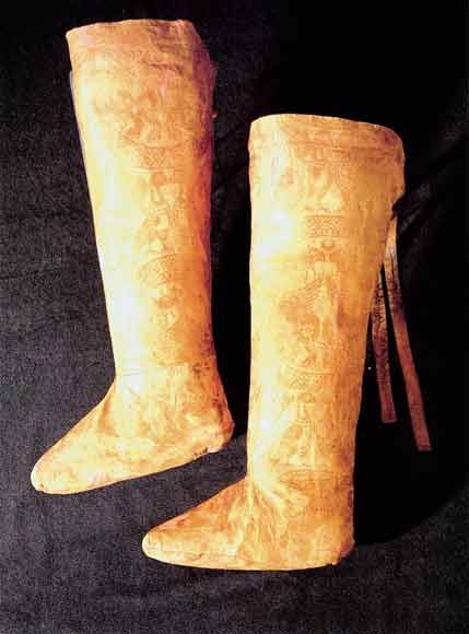 Pontifical Buskins: A Brief History and Consideration ~ Liturgical Arts ...