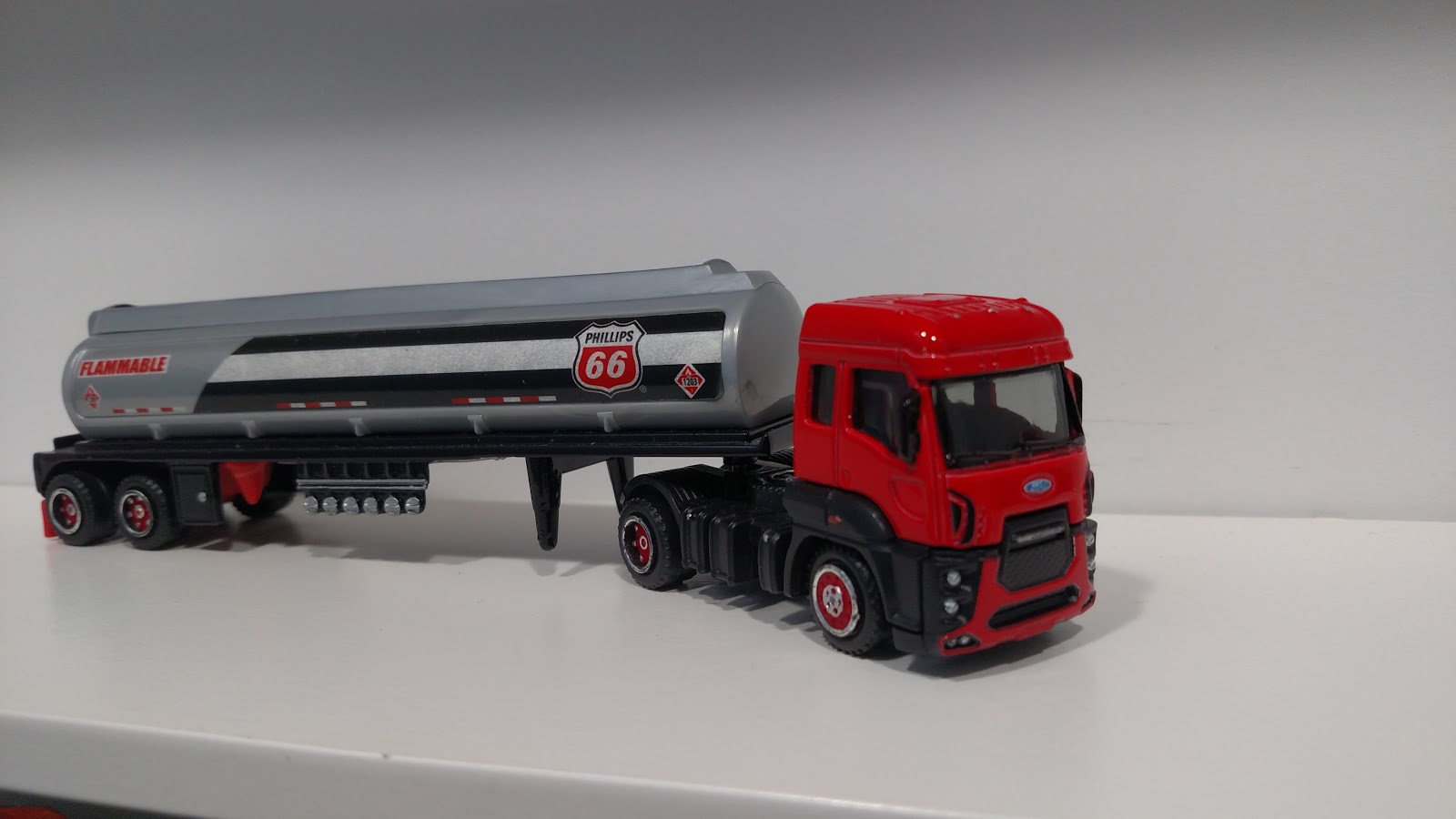 3inchDiecastBliss: Custom Matchbox Ford Cargo with Phillips 66 Tanker
