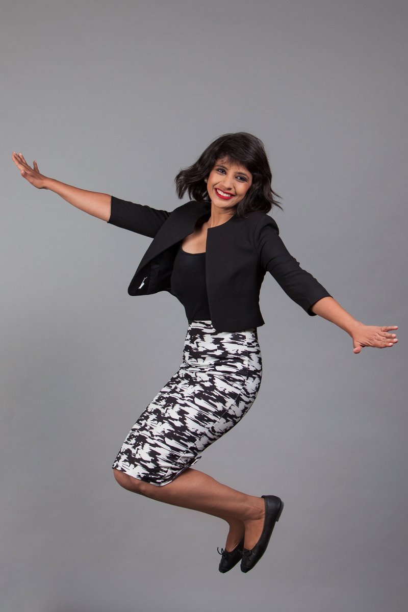 Photoshoot of Zee News Anchor Aditi Tyagi