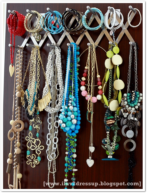 iLUV2SHOP: DIY: Accessories organizer/display