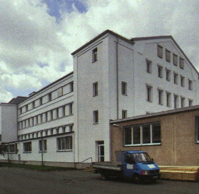 kdjf: Fabrikgebäude in Rehau