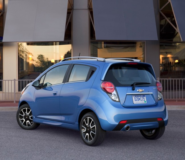 Chevrolet's Garage: CHEVROLET SPARK “COMPLETAÇO” CUSTARÁ A PARTIR DE 12 ...