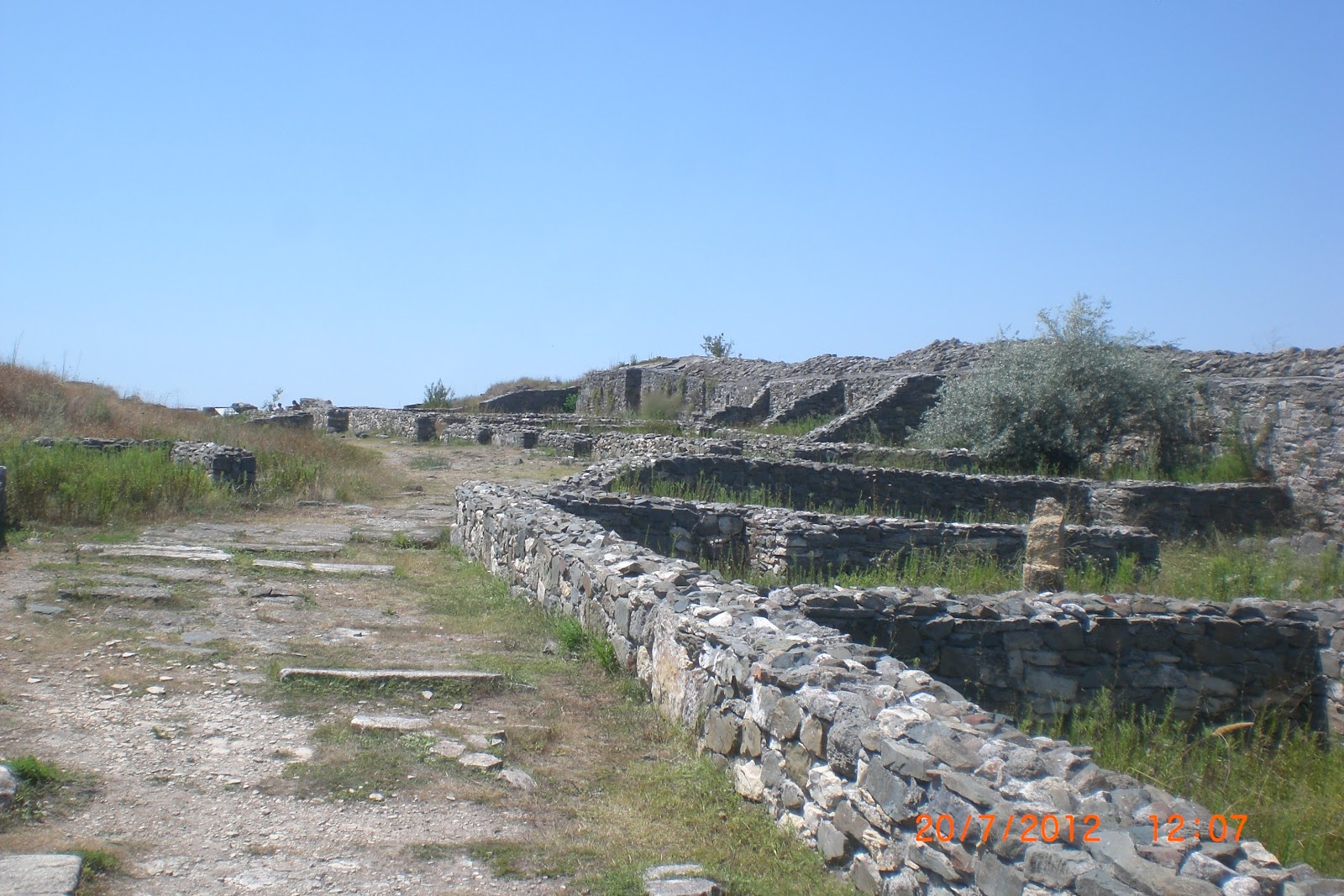 O fotografie...: Ruinele Cetatii Histria