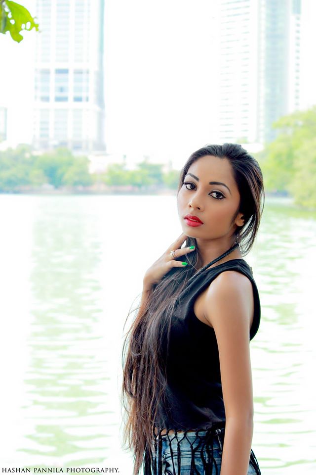 Irusha Hiruni Latest Hot Pics Stills Lanka Gossip Room Gossip Lanka Newshot Gossip Lankan