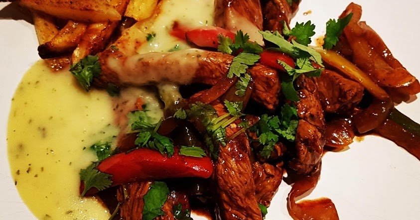 Edels Mat : Fusion BIFFSNADDER med pommes frites og bearnaisesaus