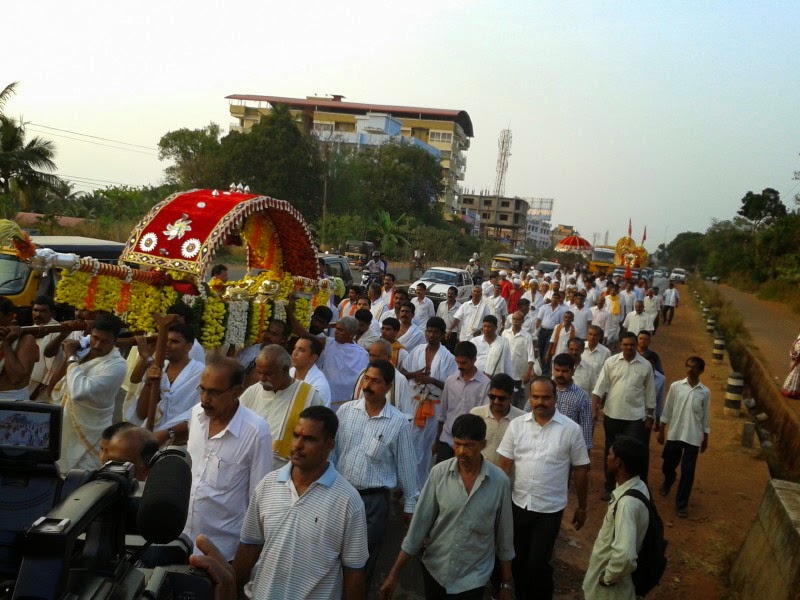 NANDANESHWARA TEMPLE PANAMBUR: KANTHERI DHOOMAVATHI DAIVA