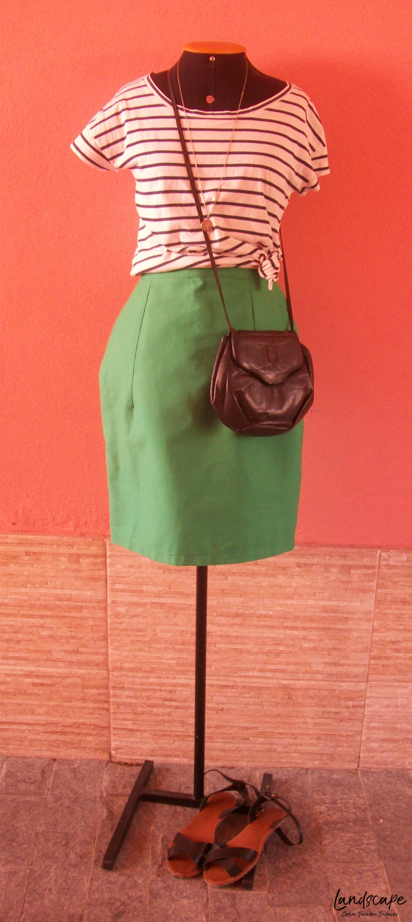 My Own Landscape Dreams: Costurinhas - saia de sarja reta