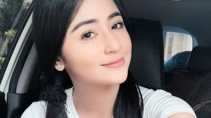 Blak-blakan, 4 Artis Cantik Ini Ungkap Pengalamannya Nonton Film Bokep, Ada yang Langsung Gituan ...