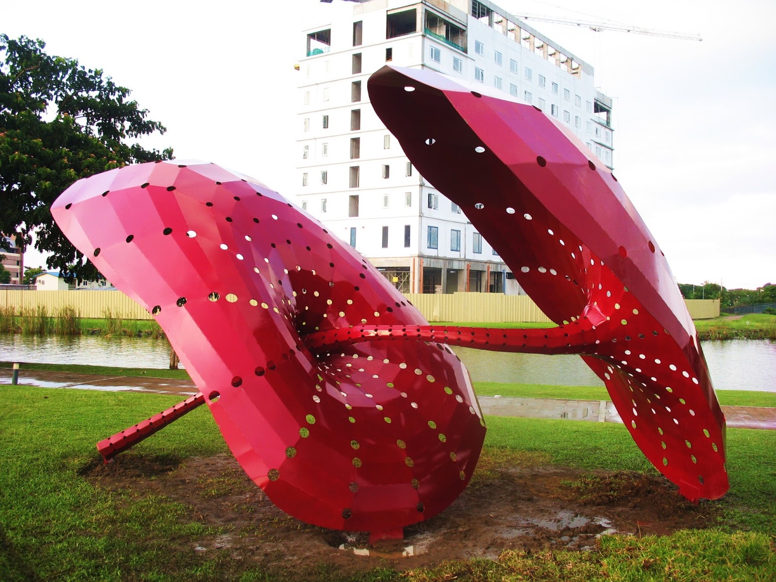 Gridcrosser: Art to Flourish