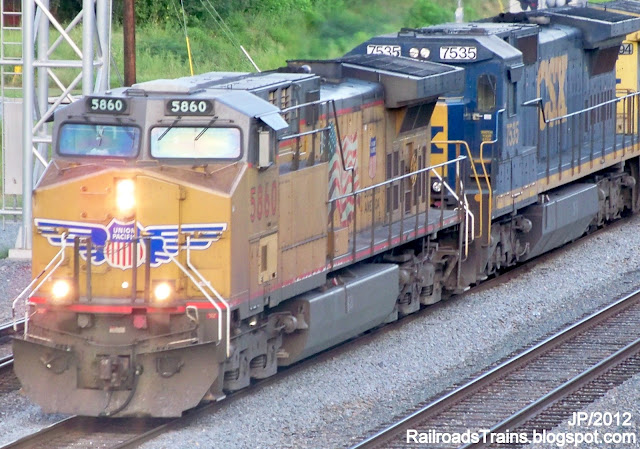 RAILROAD Freight Train Locomotive Engine EMD GE Boxcar BNSF,CSX,FEC,Norfolk Southern,UP,CN,CP ...