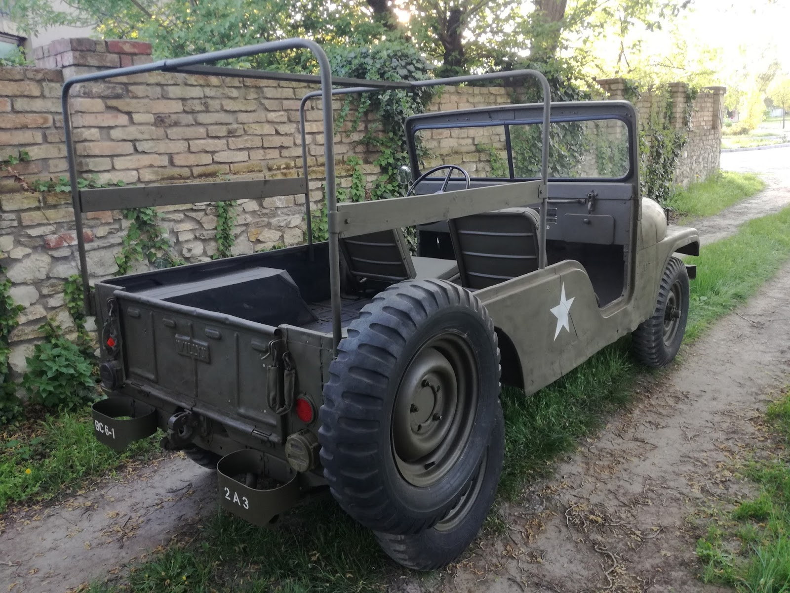 Willy's Jeep Restoration: Willy's CJ6 Jeep