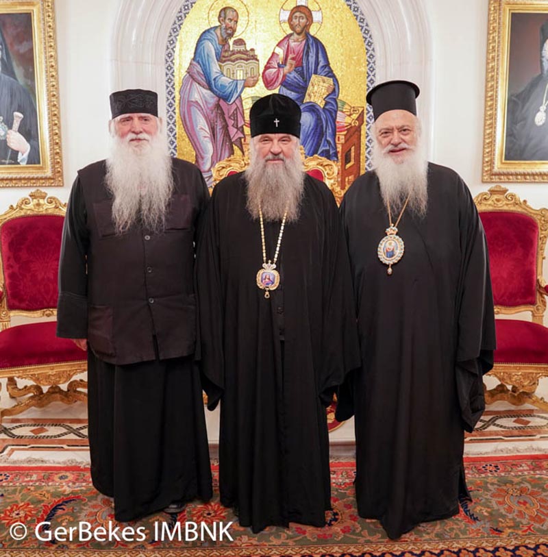 Ορθόδοξα Θέματα: Ο Μητροπολίτης Αγ. Πετρούπολης Ρωσίας στη Βέροια.