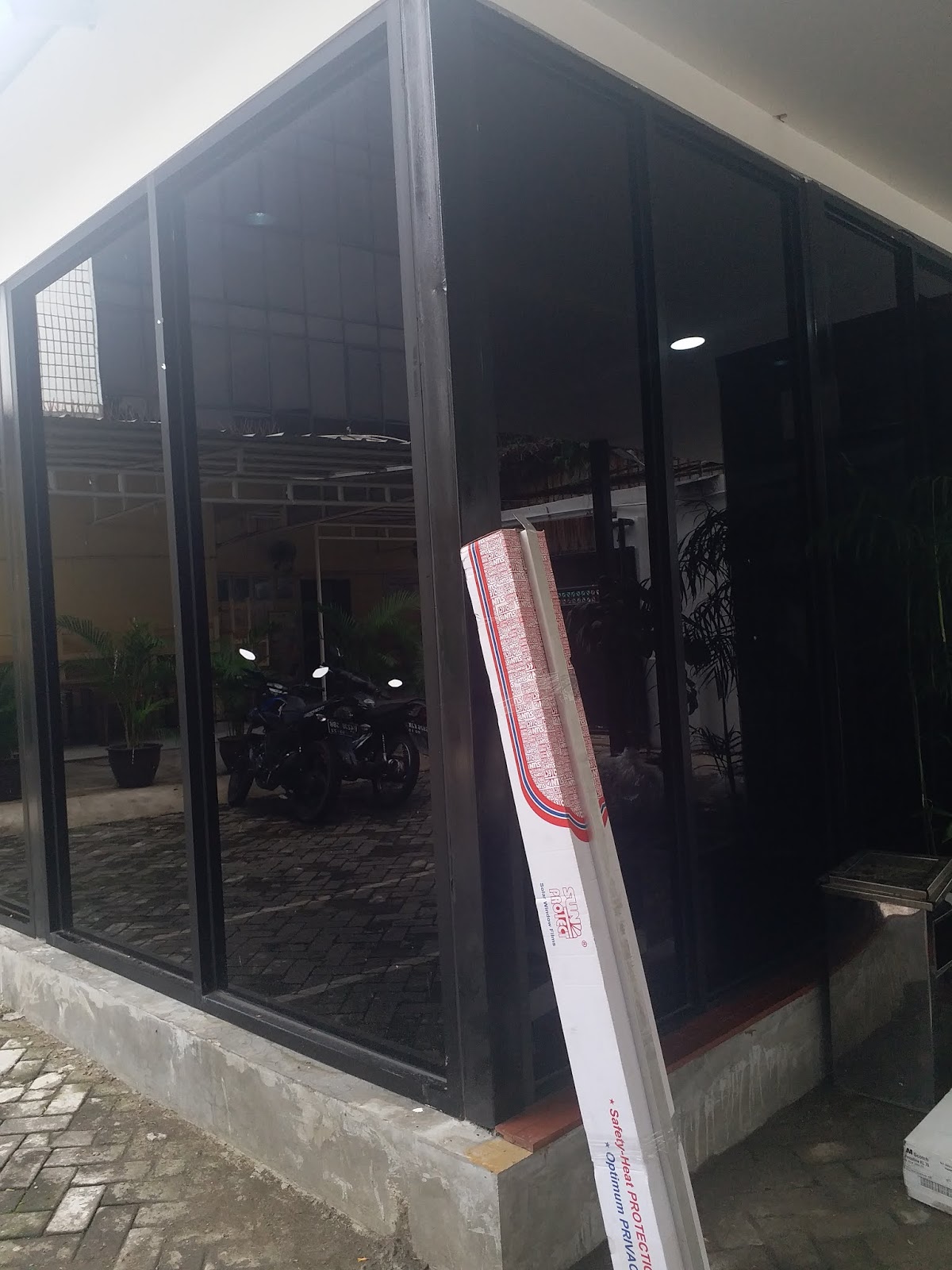 kaca film Solar Screen, Sun polar dan Sun protect ~ Kaca Film Gedung ...