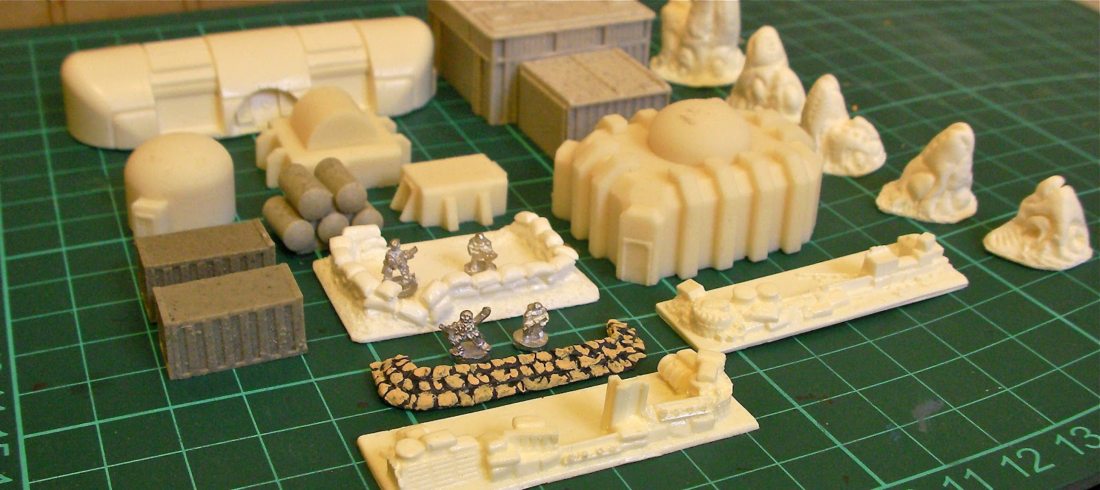 SteelonSandBlog: 6mm Sci-Fi: New Buildings and other Cool Stuff.....
